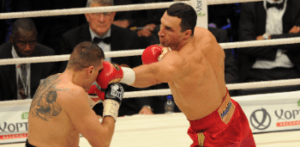 How to Jab in Boxing Correctly (Watch Video Now)